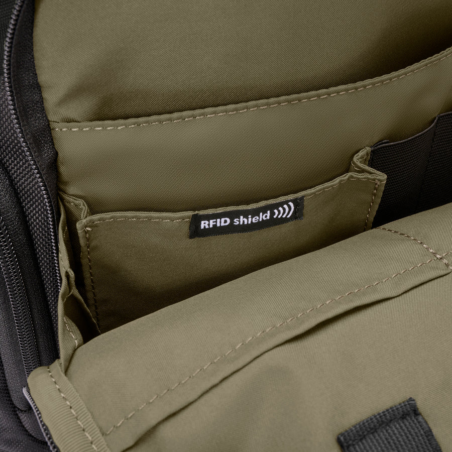 Medium Cargo Laptop Backpack | Briggs & Riley