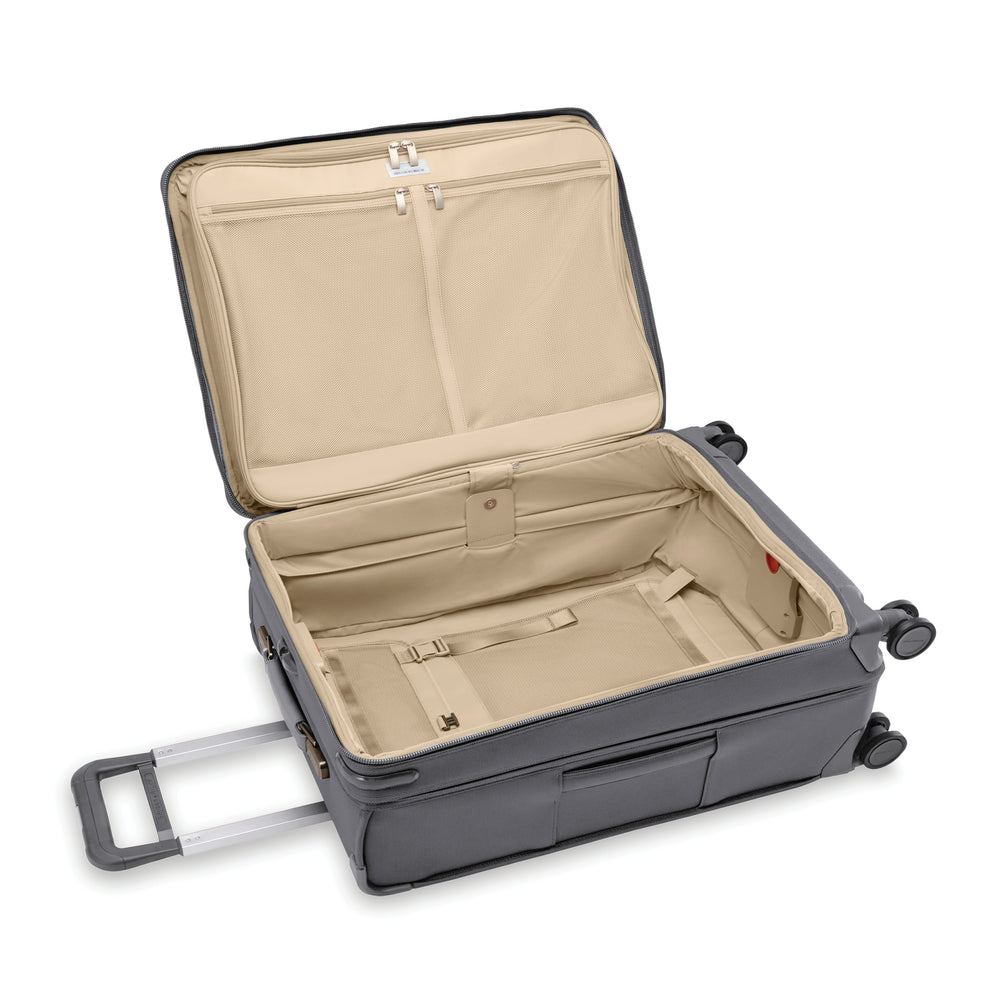 Quick Fixes if your Suitcase is Damaged in Travel – Briggs and Riley