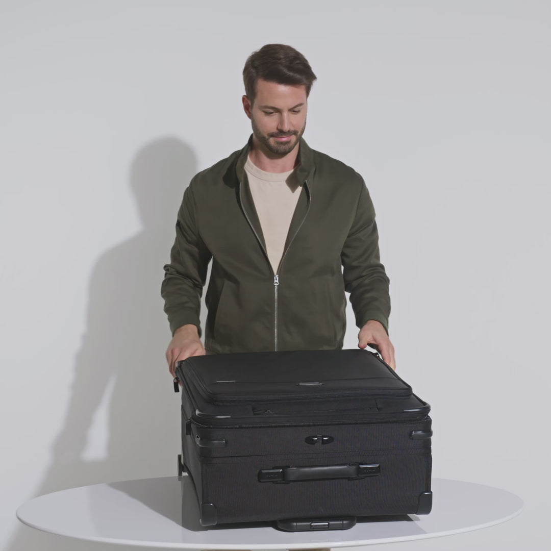 29" Large Baseline Expandable Luggage | Briggs & Riley